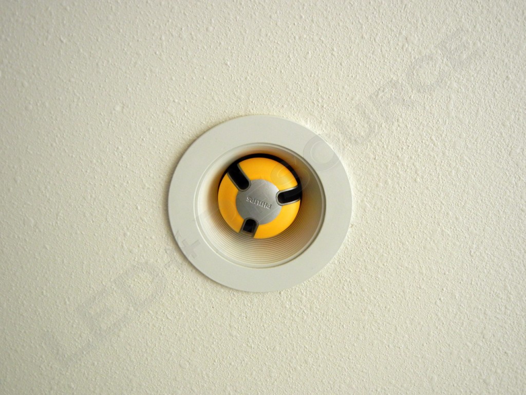 Philips AmbientLED A19 12.5W LED Bulb Review - LED-Resource